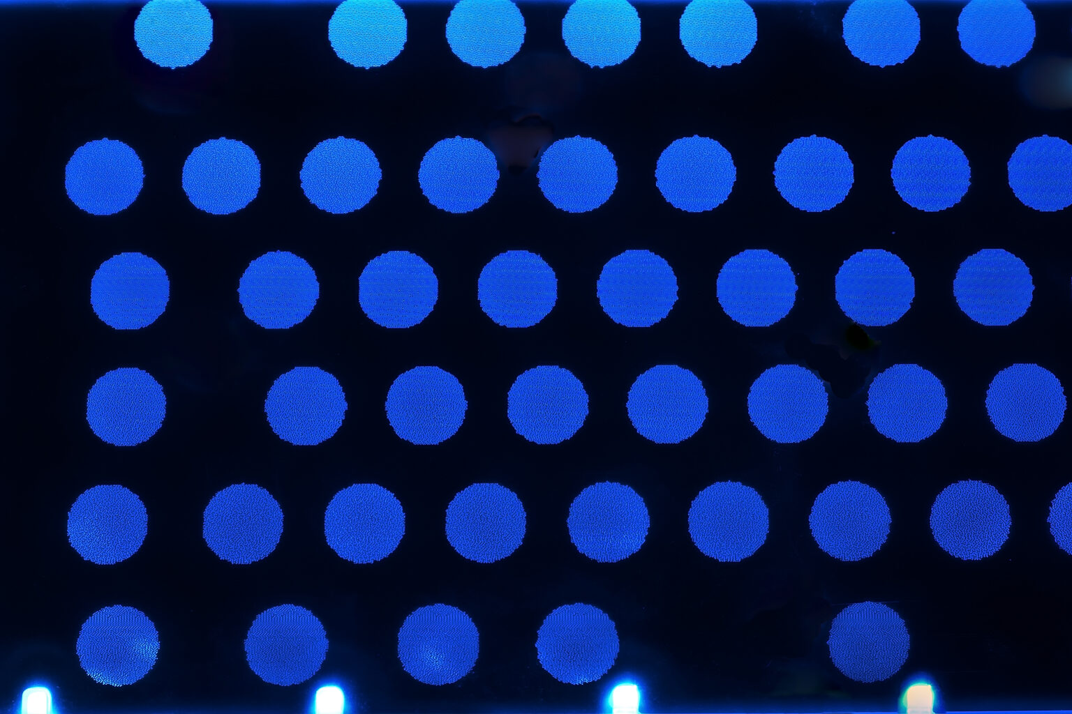Revolutionizing Light Guide Design with Advanced Optical Patterns